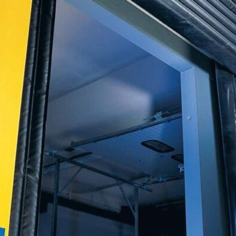 DS6070R Inflatable Dock Shelter | Saudi Crawford Door